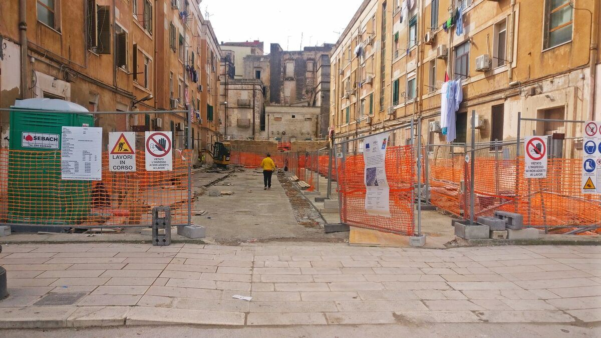 Nuovo look per i cortili in via Garibaldi - Corriere di Taranto